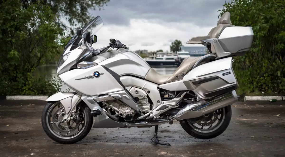 Туршилтын хөтөч BMW K1600GTL Онцгой: Гол зүйл бол статус юм 28474_1