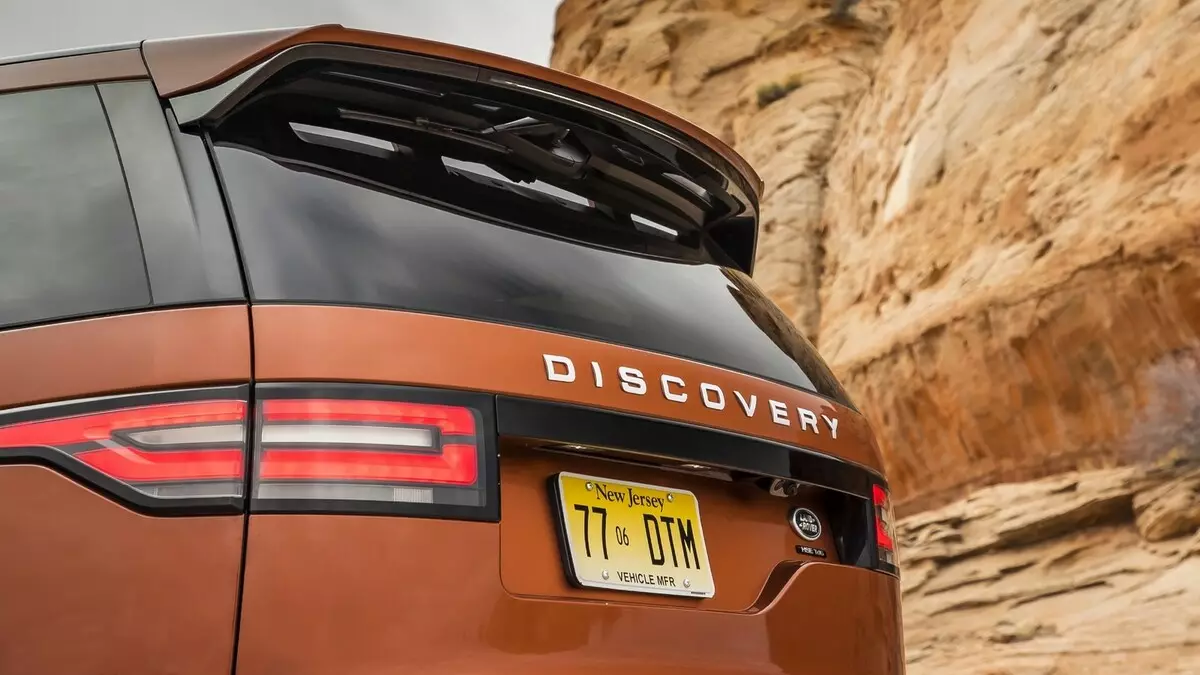 Discovery Namib Orange_325