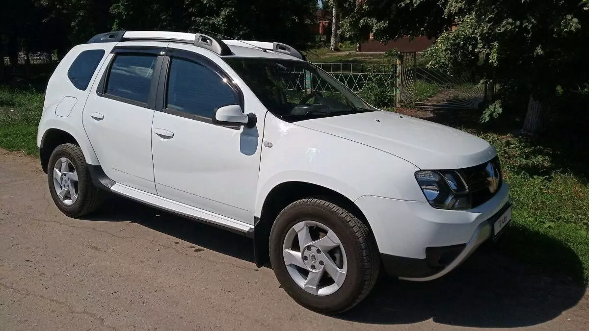 Apa larang regane renault duster kanggo 700 ewu rubel 28558_14