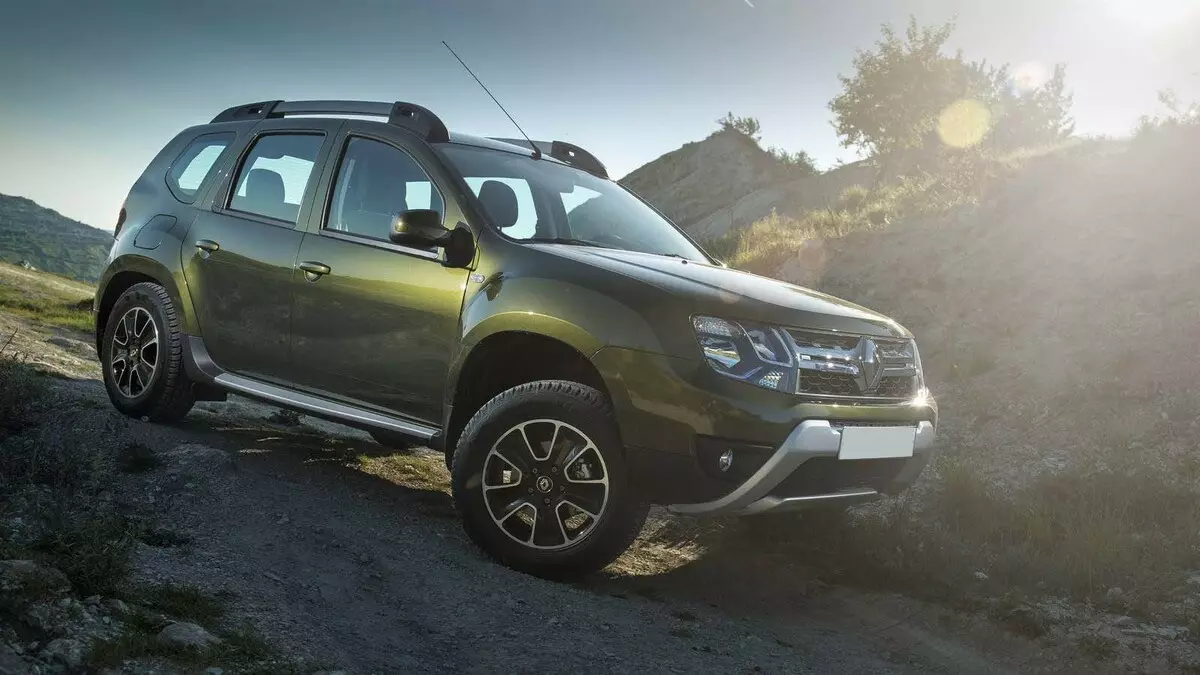 Kannattaa ostaa Renault Duster 700 tuhatta ruplaa 28558_5