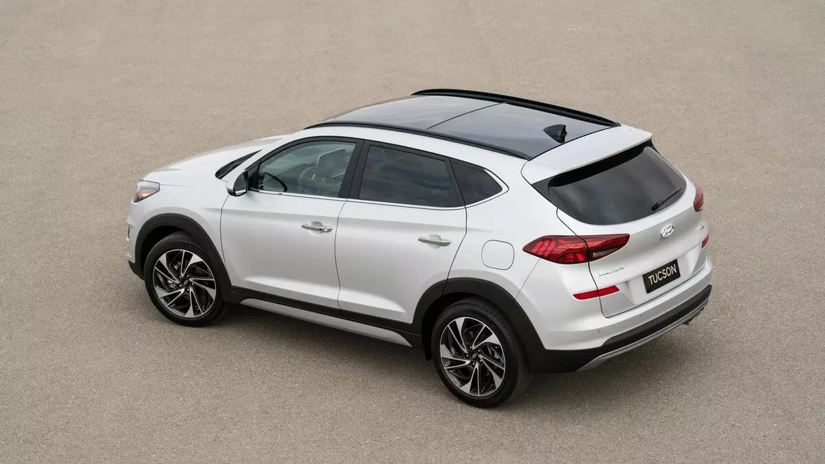 Hyundai သည် Tucson crossover ကို update လုပ်ခဲ့သည် 28604_8