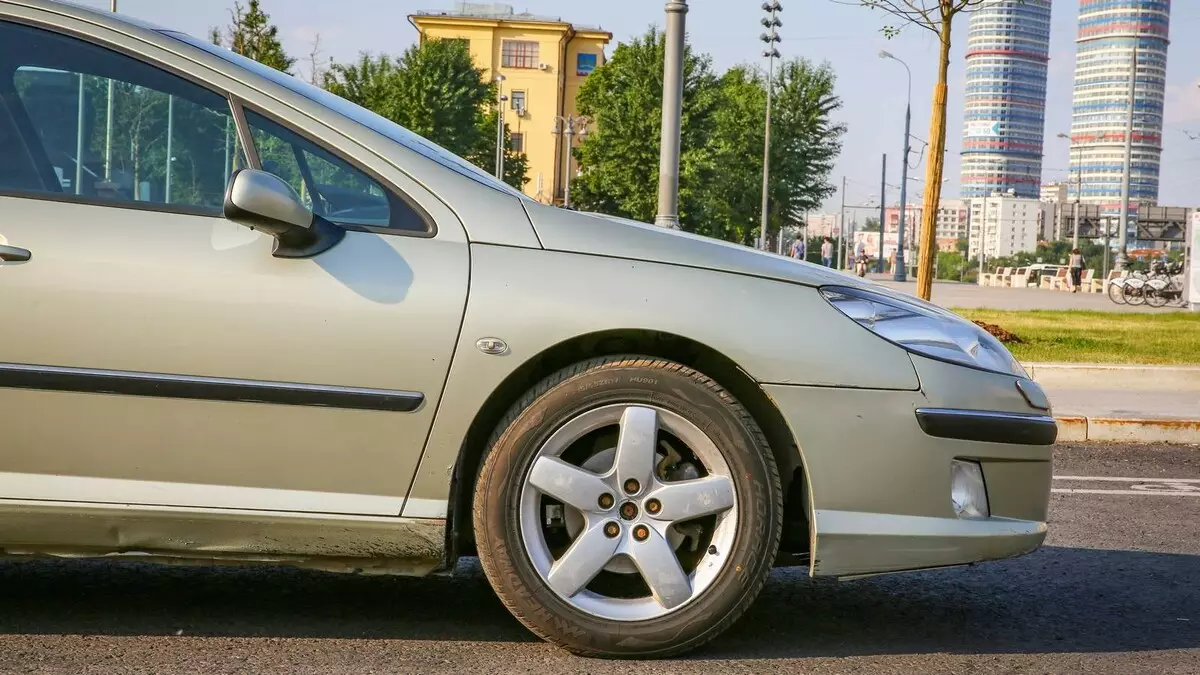 Peugeot 407 con kilometraje: motores, transmisión, frenos 28727_2