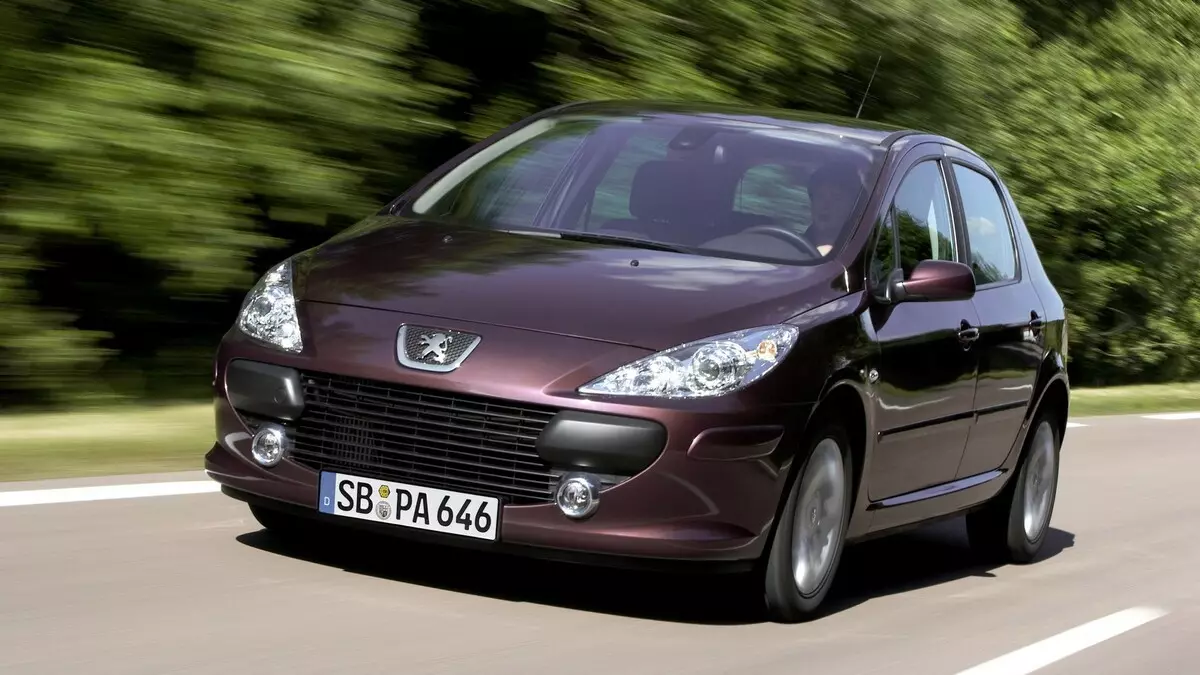 في الصورة: Restyling Peugeot 307 5-Door '2005-08