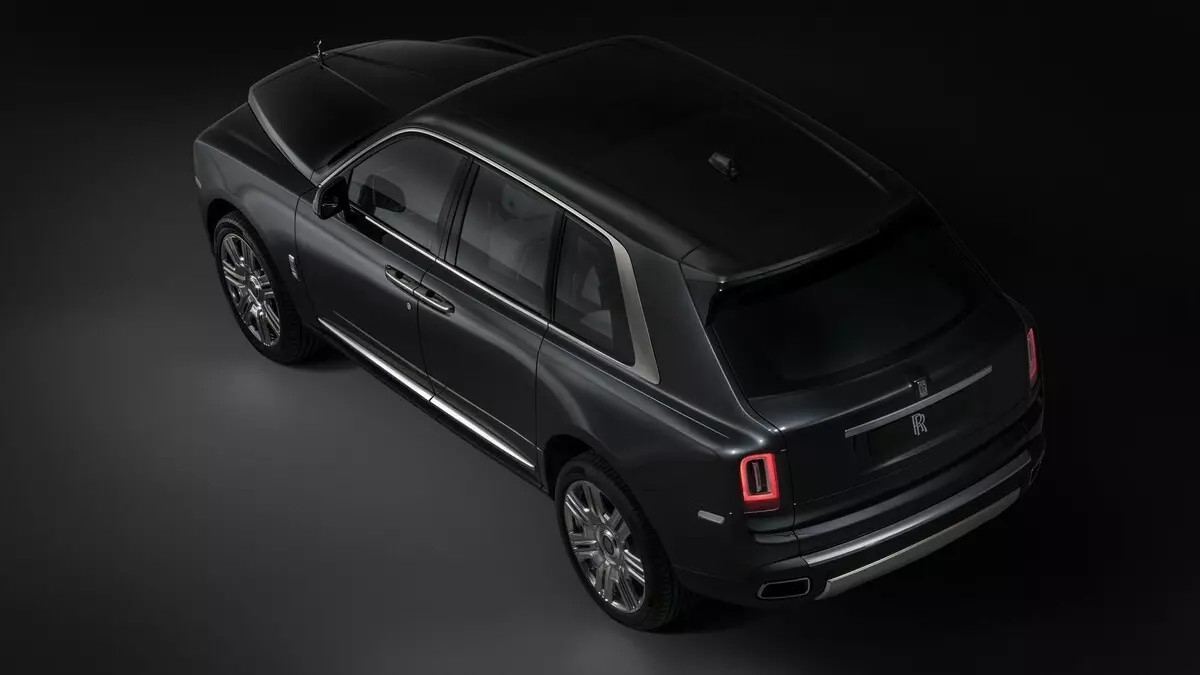 Позашляховик Rolls-Royce Cullinan буде їздити на 92-му бензині 28791_4