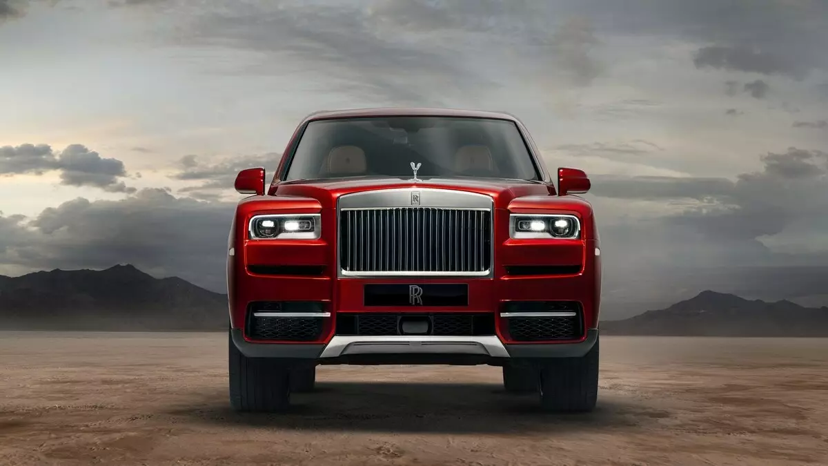 Позашляховик Rolls-Royce Cullinan буде їздити на 92-му бензині 28791_9