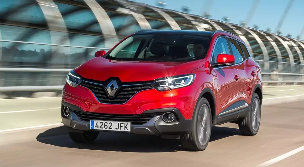 Renault Kadjar-2019: brolis Kashka gavo Turbo variklį, sukurtą su Daimler 28830_23