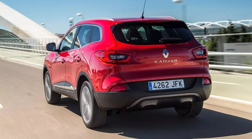 Renault Kadjar-2019: Ndugu Kashka alipata injini ya turbo iliyoundwa na Daimler 28830_24