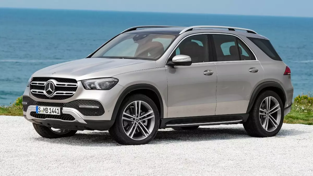 Mercedes-benz_gle_450_4matic_57.