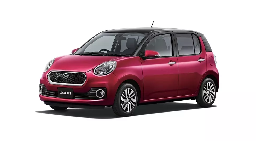 Yn y llun: Daihatsu Boon