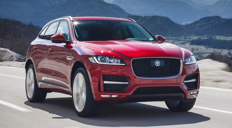 Зураг дээр: Jaguar F-Pace