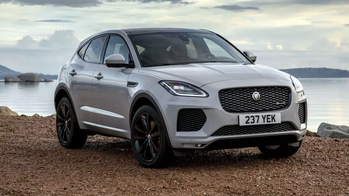 Jaguar E-Pace Korsika