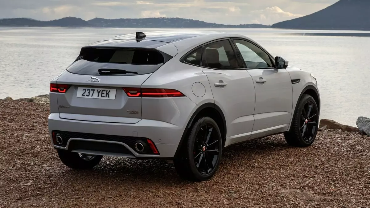 Jaguar E-Pace Córcega