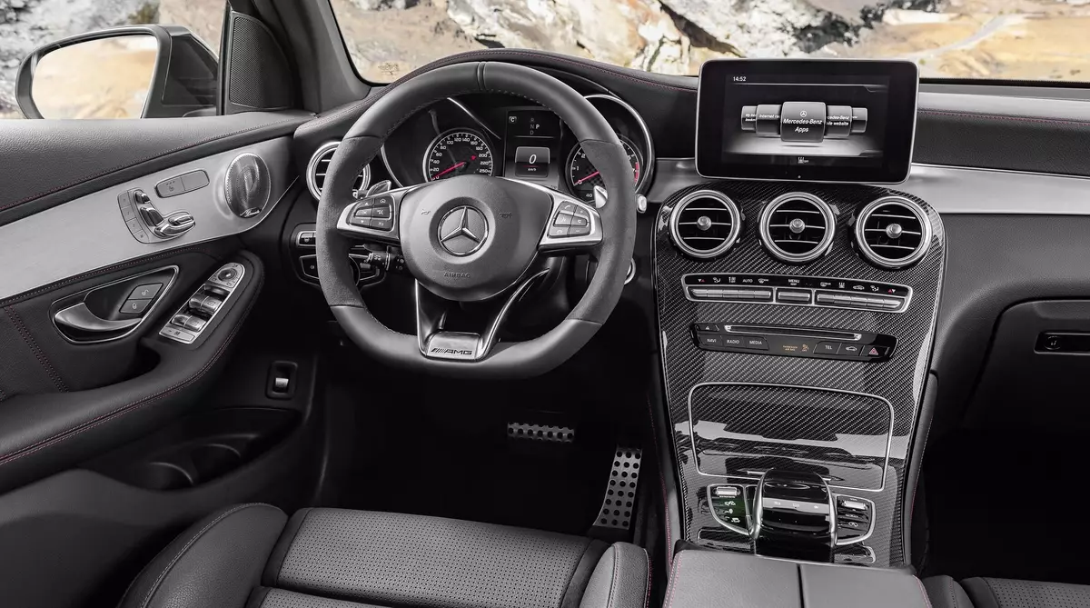 Mercedes i AMG przedstawili nową wersję Crossovera GLC 29239_9
