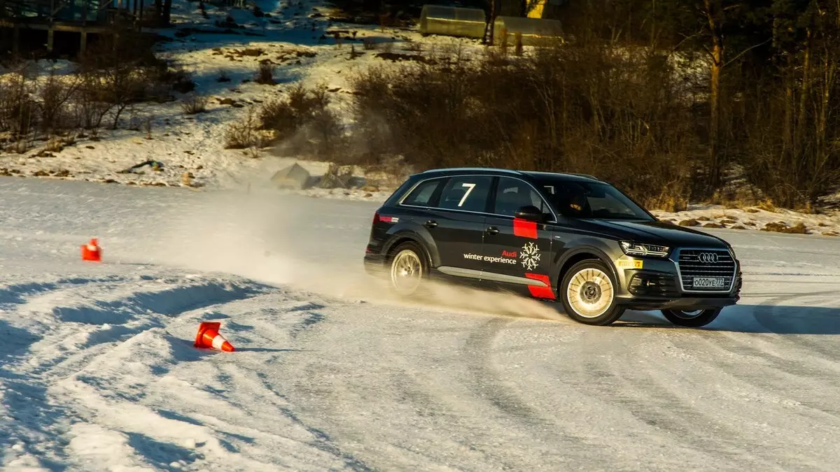 Gagnsæ ís, eða stjórna þér: Extreme Test Drive Audi Q7 29255_17