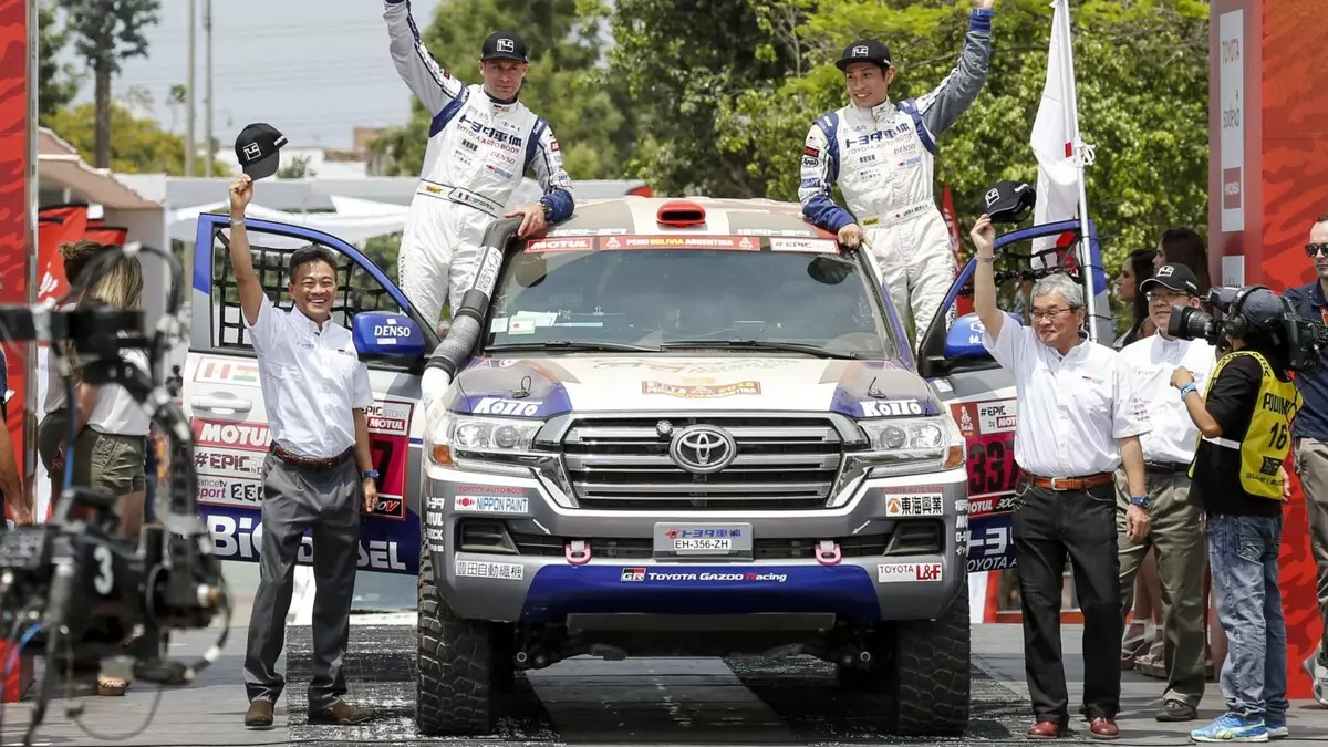 Toyota di derbarê serkeftinên li Dakar 2018 de peyivî 29269_1