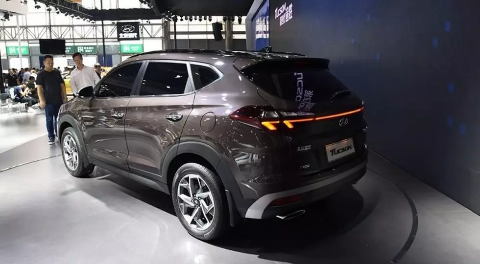 Diğer Hyundai Tucson-2019: Yeni Salon ve 