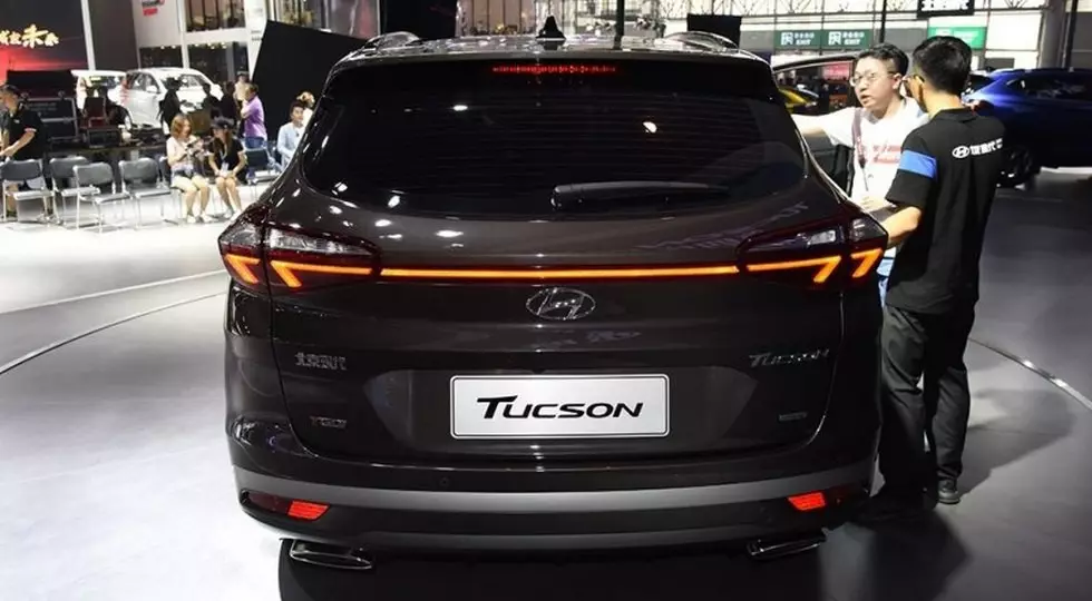 Andere Hyundai Tucson-2019: Nieuwe salon en het ontslag van 