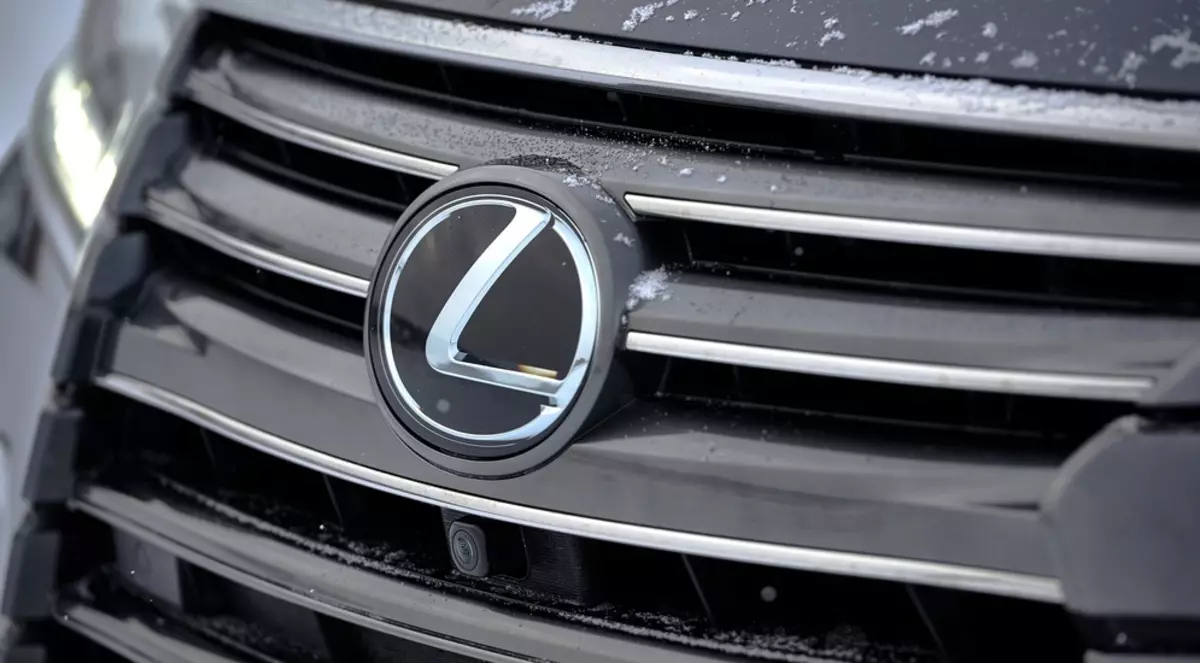 Pool aastat ei möödas: Lexus LX450D Test Drive 29316_12