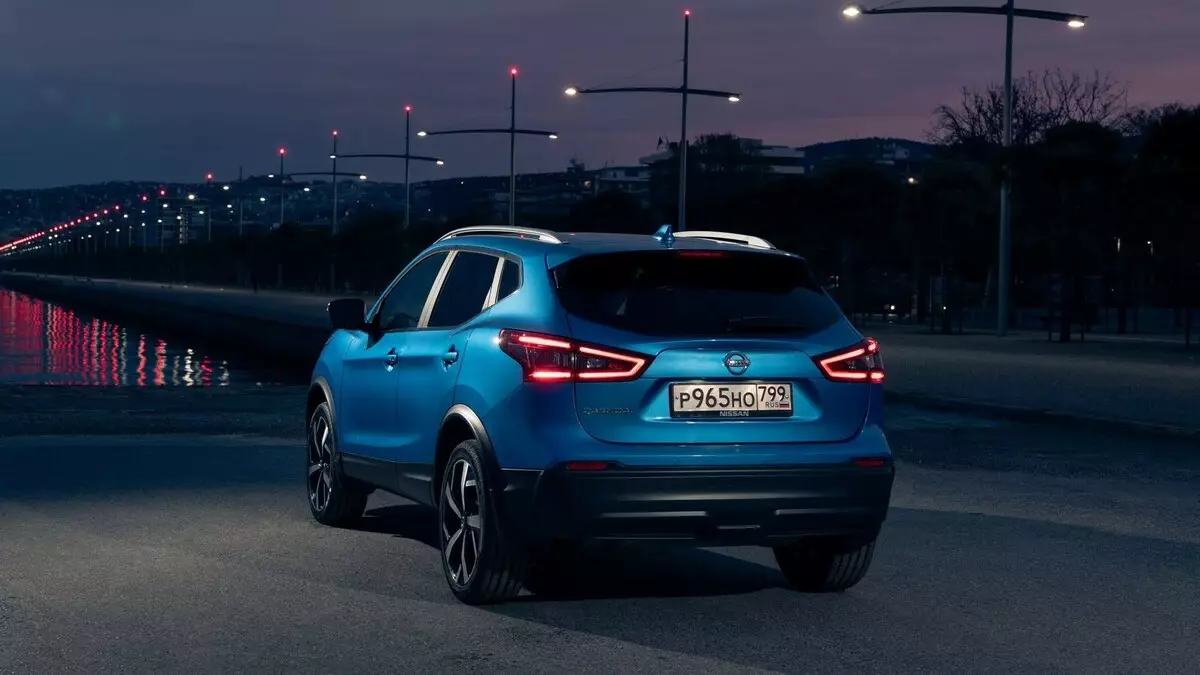 Ablandado, apretado, intacto: la primera prueba de prueba del nuevo Nissan Qashqai 29423_27