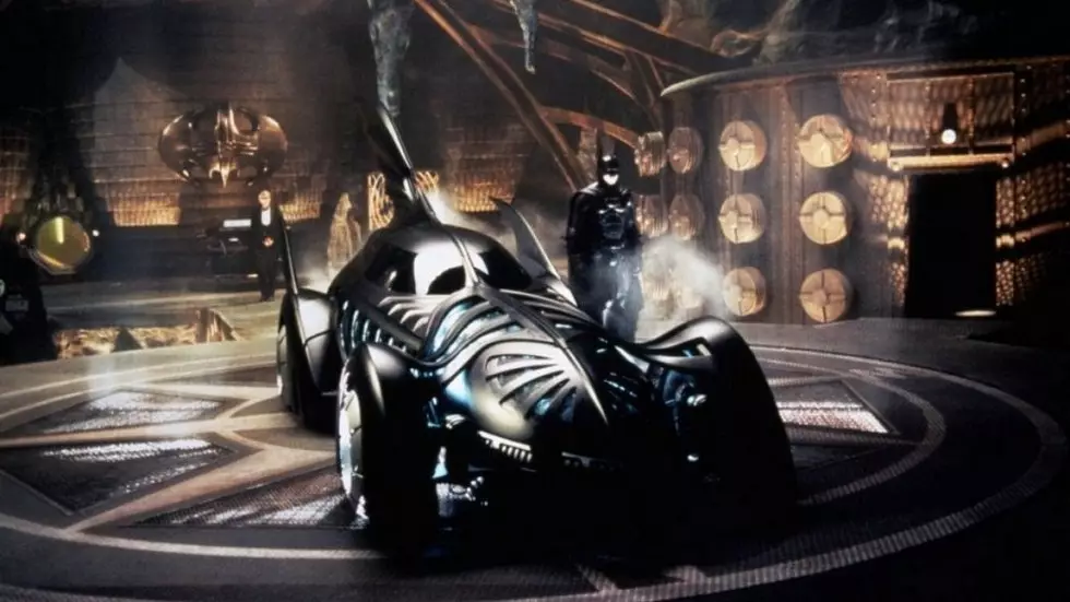 Shock dhe Trepid: Të gjitha Metamorfozën e Kinemës Batmobile 29470_30