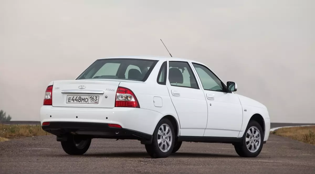 Precio denominado de la nueva configuración básica Lada Ama. 29498_2