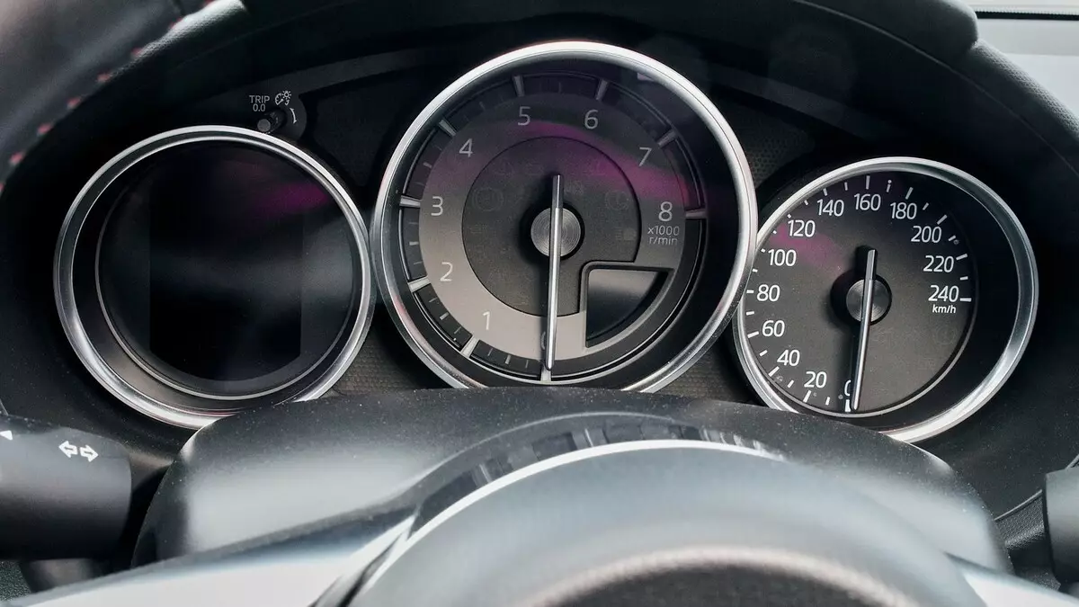 Ting-init Giunsa: Extreme Test Drive Mazda MX-5 sa Novak Autodrome 29687_31