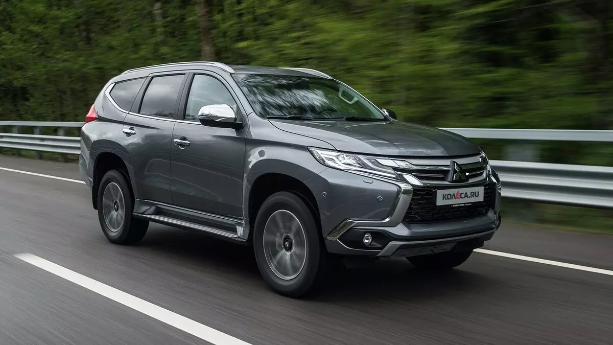 Mitsubishi_pajero_sport_042: