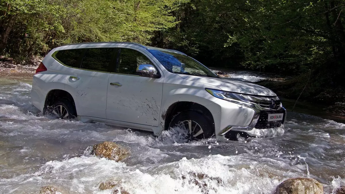 Բարեւ, դիզել. Test Drive Mitsubishi Pajero Sport 2.4 29843_41