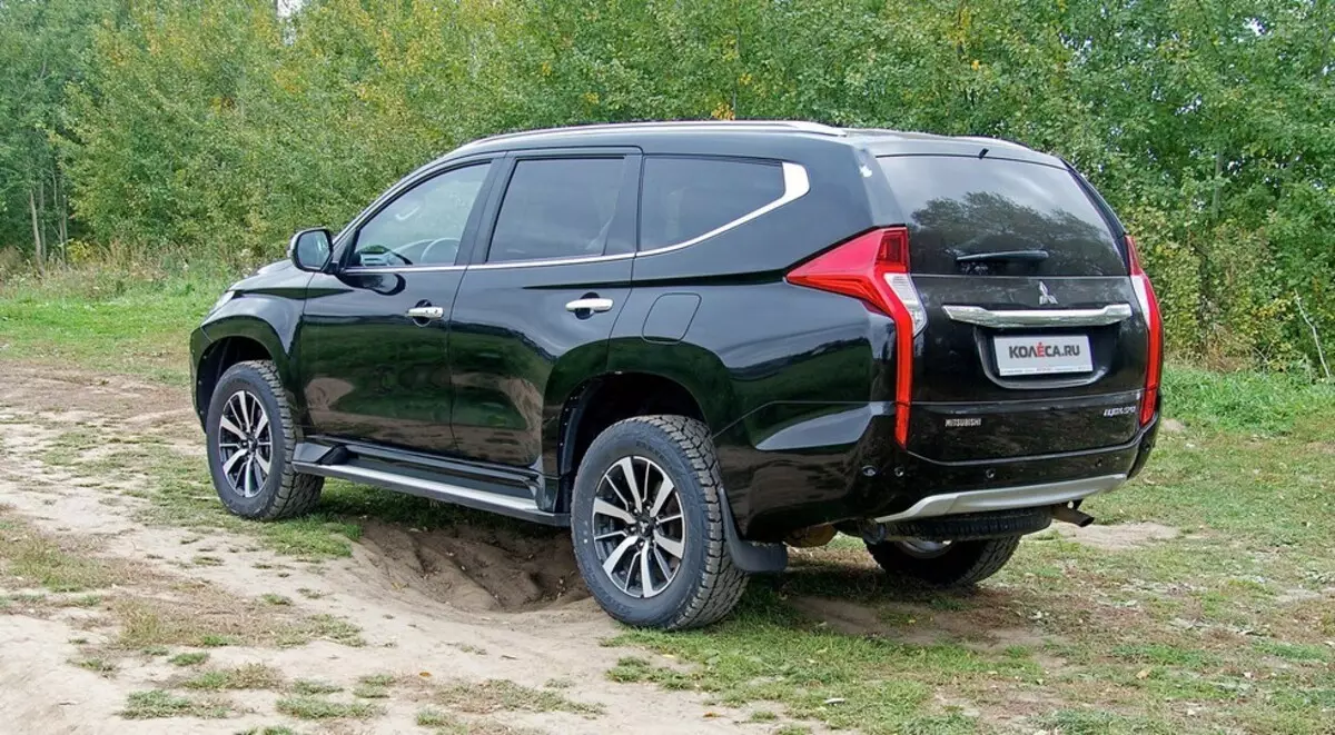 Mitsubishi Pewero Sport-ийн шинэ хувилбар Орост эхэлнэ 29845_3