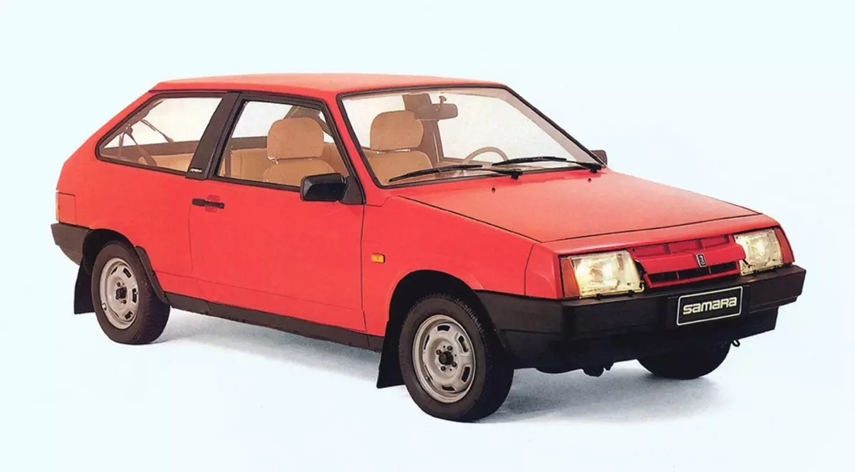 lada_samara_3-door_2.jpg.