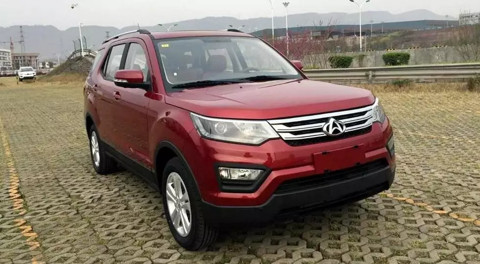 Changan випустить крос з «квадратним» дизайном 29861_4