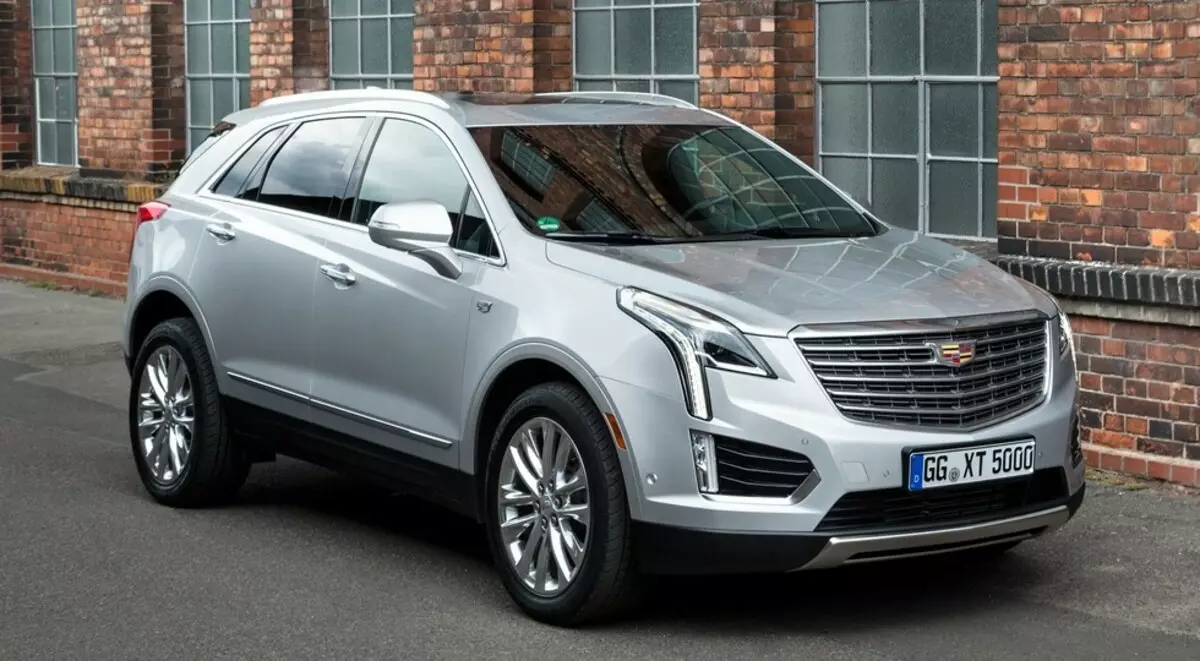 معروف تاریخ اور جگہ Cadillac XT4 Crossover پریمیئر 29893_3