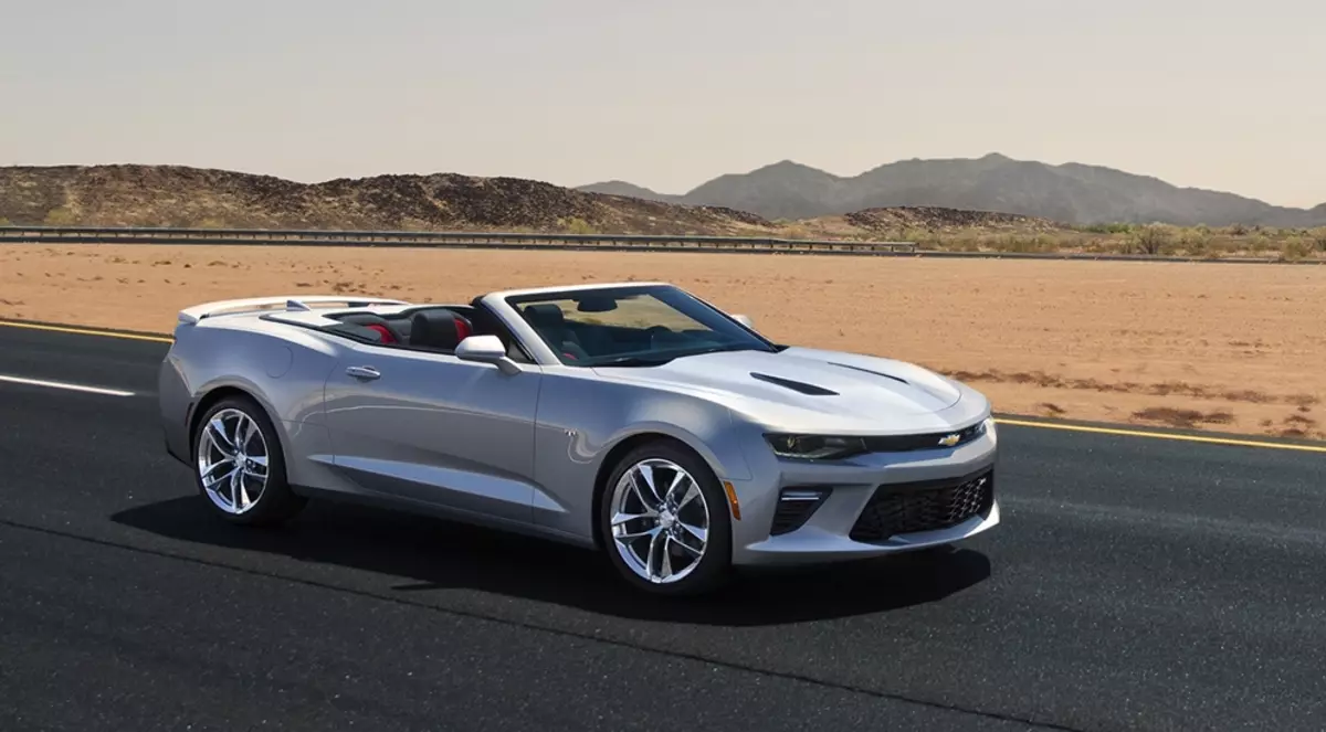 Chevrolet Camaro Cabrio Kupujący zastępuje twarze słońce