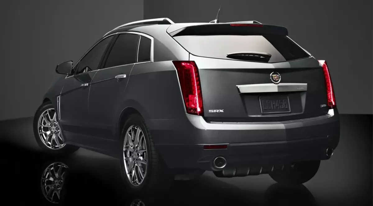 آٽوفافيو_cadillac_srx_60.jpg.