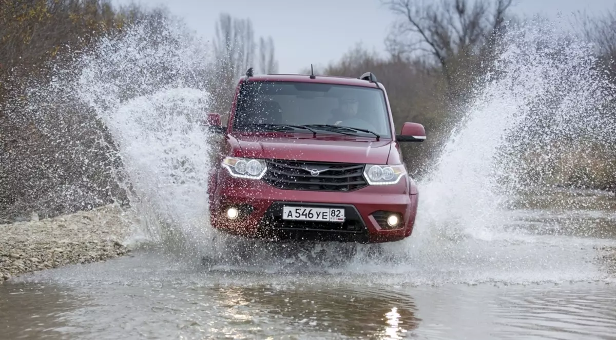 Pastaigas ar Alabay: Test Drive UAZ Patriot 30012_20