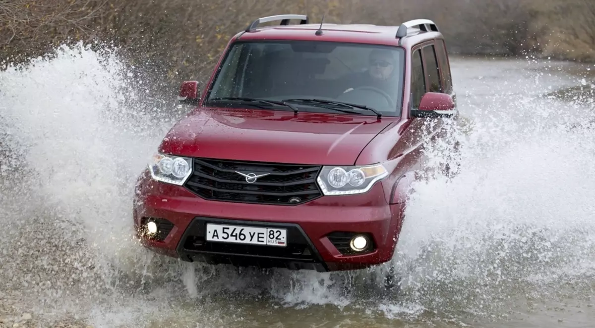 Caminar amb Alabay: Test Drive UAZ Patriot 30012_21