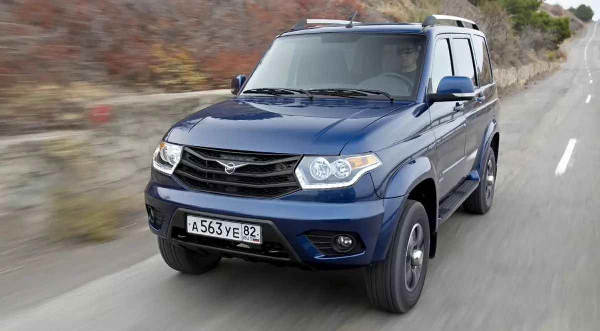 Caminar amb Alabay: Test Drive UAZ Patriot 30012_24