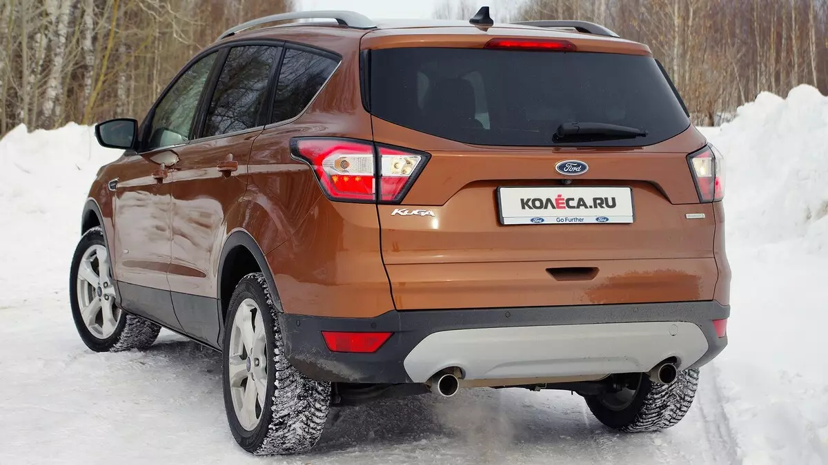 Engin afsláttur á uppruna: Próf Drive Uppfært Ford Kuga 30064_31