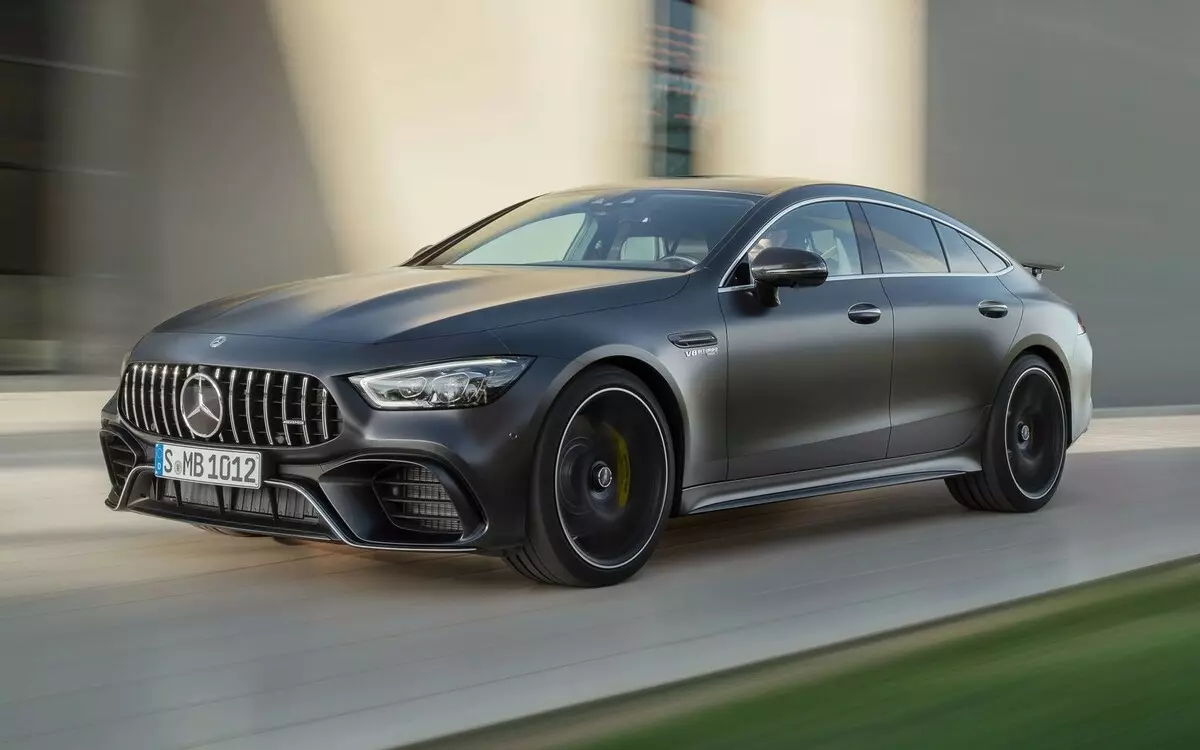 Mercedes-amg_gt_63_s_4matic_4-durvju_coupe_7