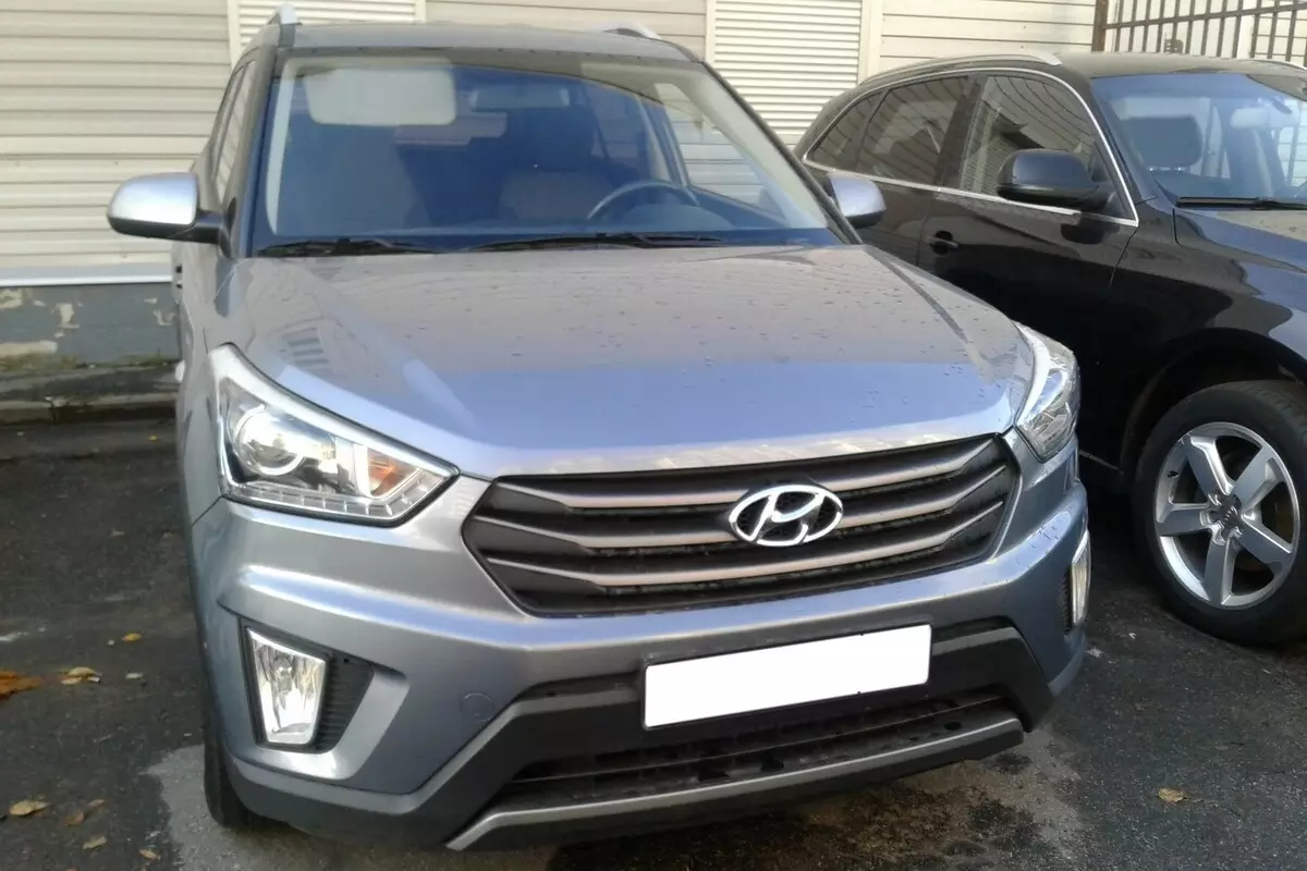 Hyundai Creta ប្រផេះ