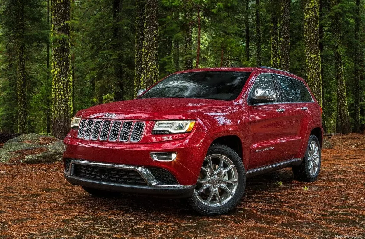 Жаңартылған джип Grand Cherokee он жетінші модификацияға ала алады 30138_9