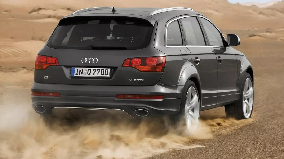 Trong ảnh: Audi Q7 V12 TDI Quattro (4L) '2008-09