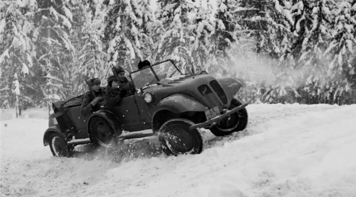 Hrdinovia svojho času: porovnanie kolesovej technológie červenej armády a wehrmacht 30281_14