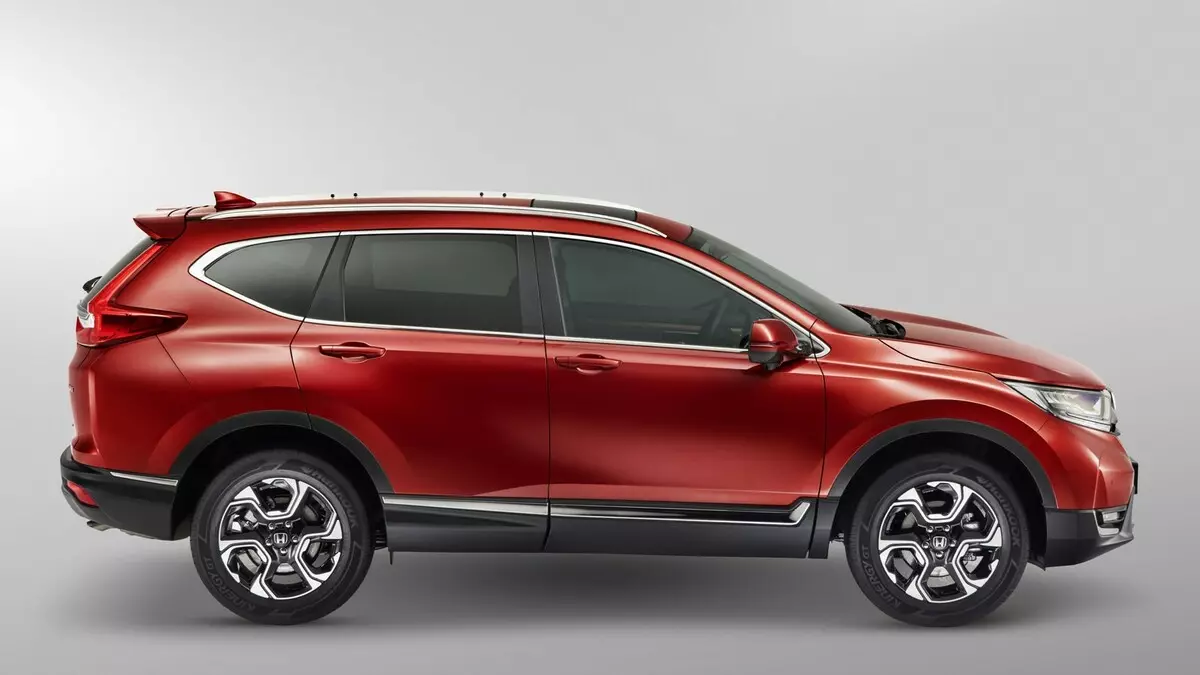 Honda va trucar al preu de CR-V 2.0 per a Rússia 30298_3