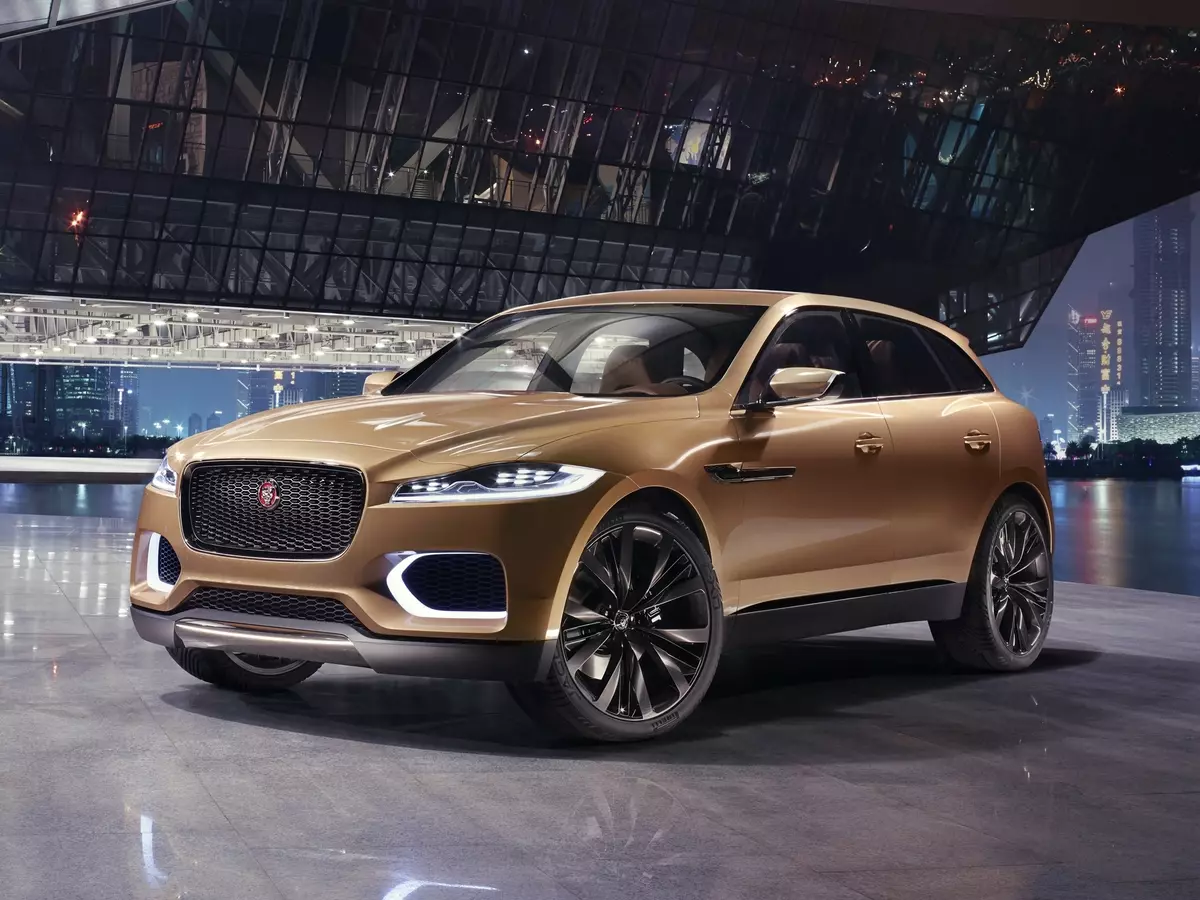 Jaguar va mostrar un crossover F-Pace al vídeo