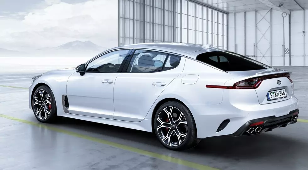 KIA für Russland: Next Generation Rio und ein paar neue Produkte 30497_3