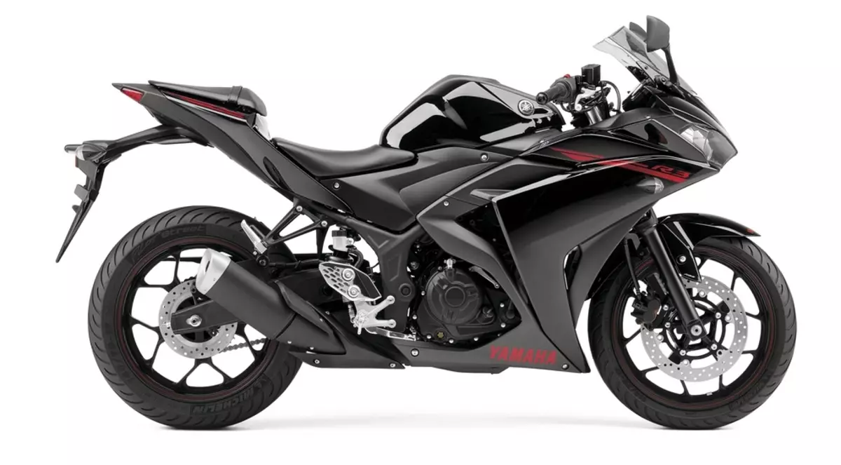 Yamaha zaczyna sprzedawać YZF-R3 w Rosji