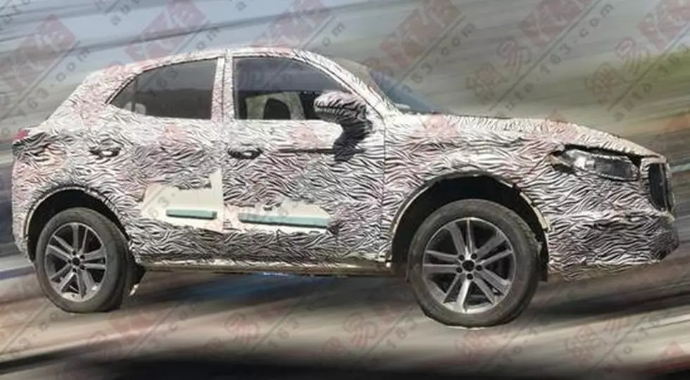 Borgward trouxo en probas crossover 