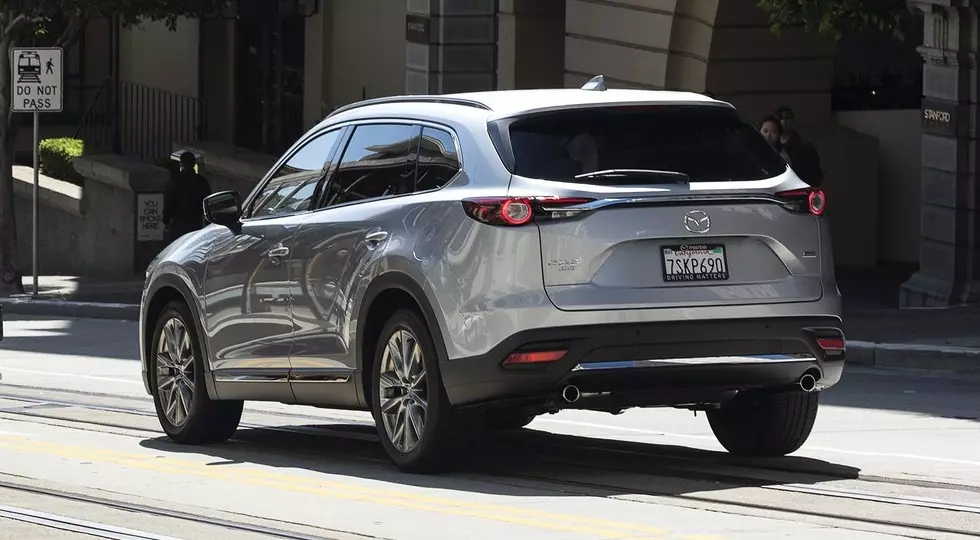 MAZDA CX-5 ja CX-9 uute ristumiskohtade tähtaegu Venemaal 30677_7