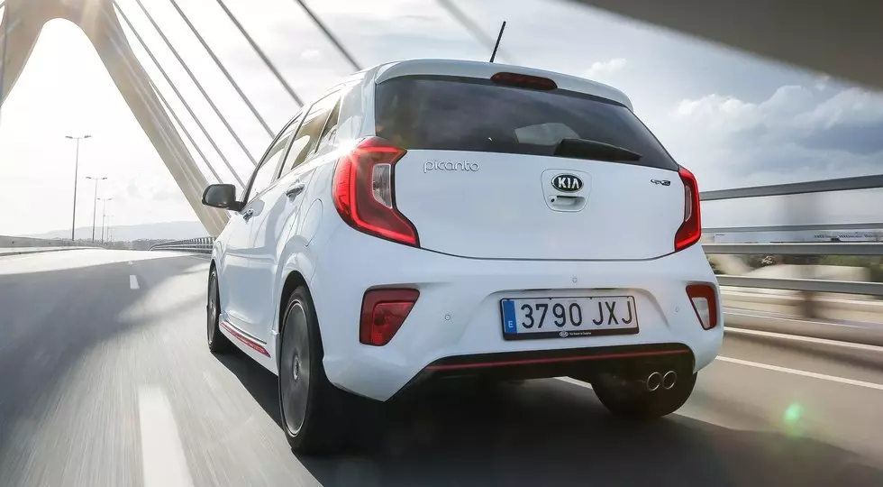 Хэтч Kia Picanto новага пакалення «прапісаўся» ў Расіі 30736_7